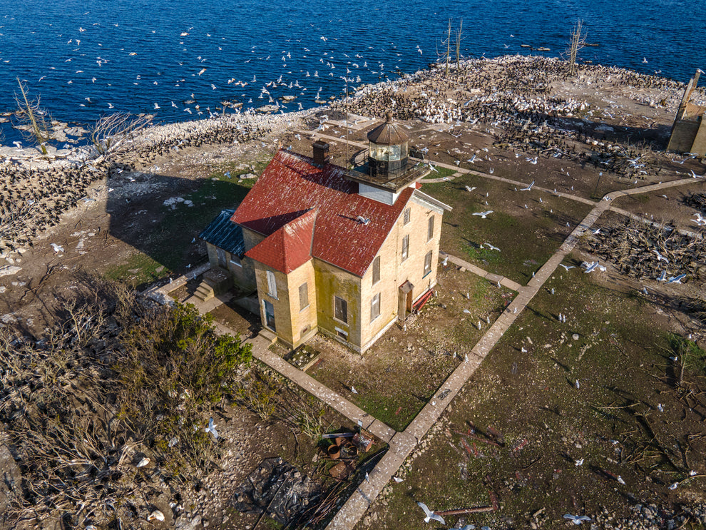 Pilot Island Lighthouse – DoorCo Photo